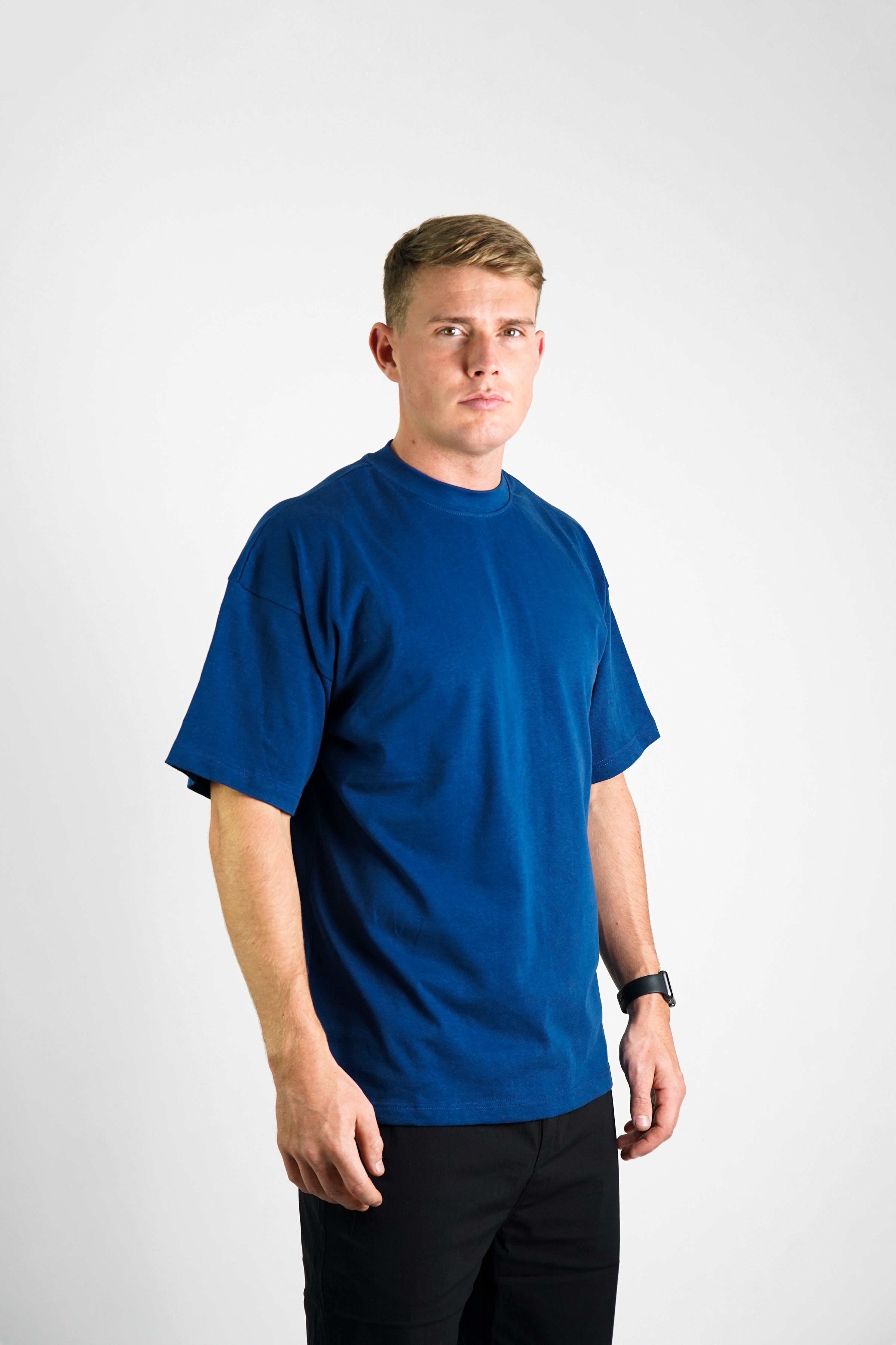 Oversized Box Fit Tee - Navy – RAMÉ.